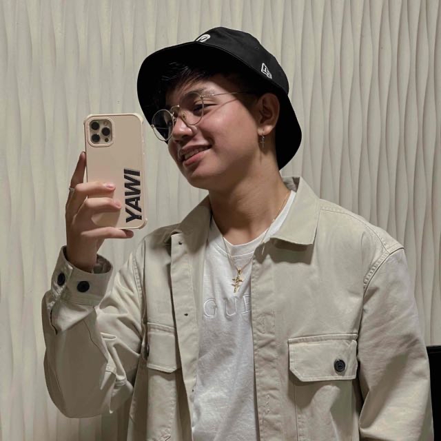yawi_idolo