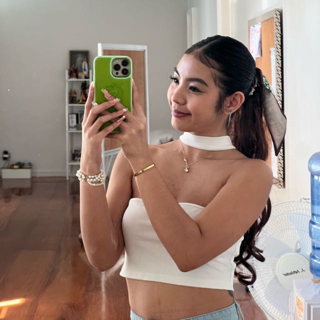 kumu.live - Browse the largest livestream community of Filipinos from all around the world.